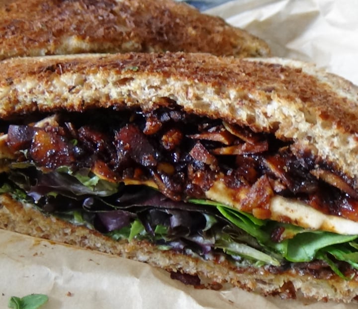 Olena Cafe United States #BLM Sandwich Review | abillion