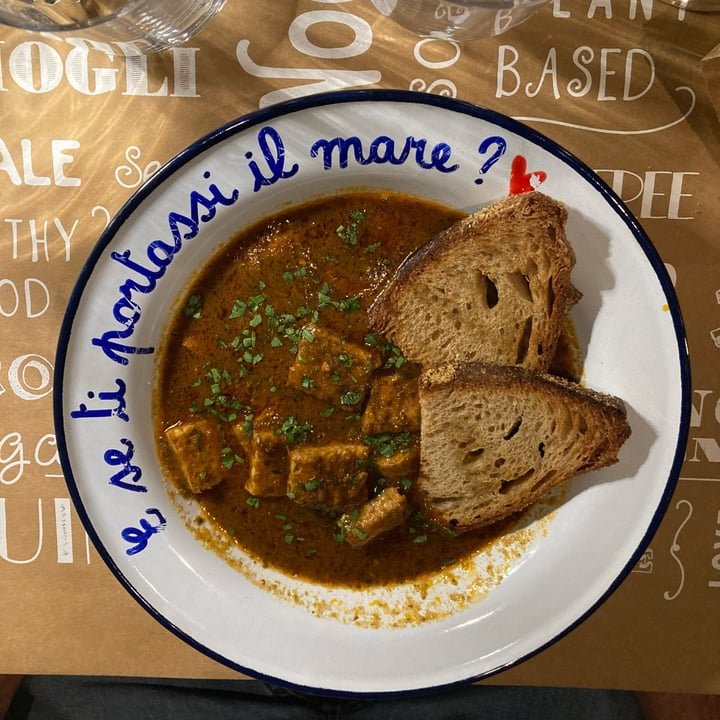 Sementis Pietrasanta, Italy Cacciucco vegano Review | abillion