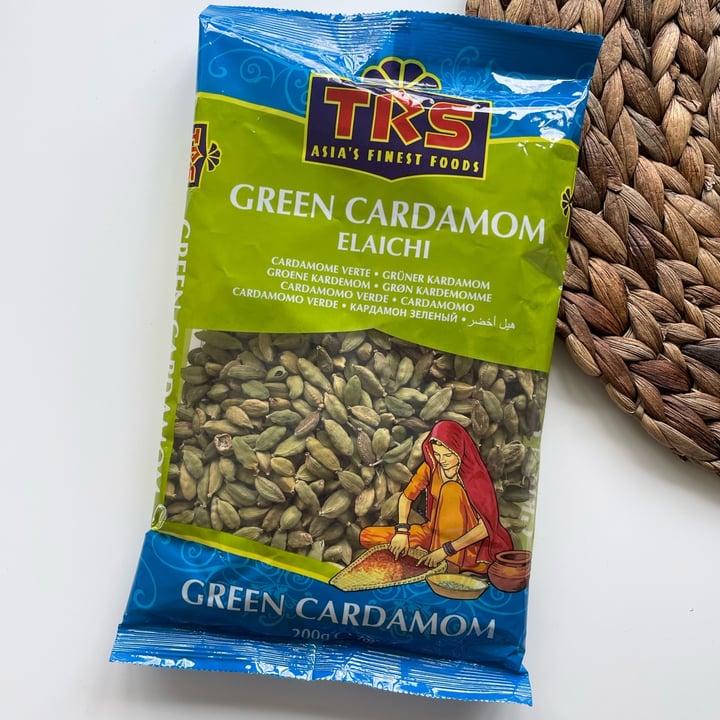 TRS Green cardamom Review | abillion