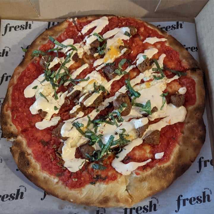 Fresh Restaurants Mississauga, Canada Spicy Sausage Pizza Review | abillion
