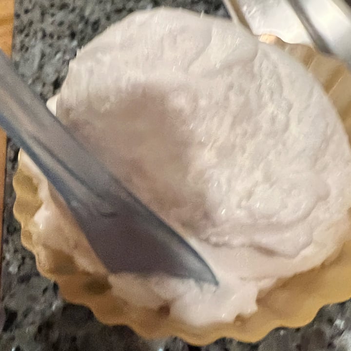 Heaven's Angels ice cream White Rock, Canada Limelo Lemon Review | abillion