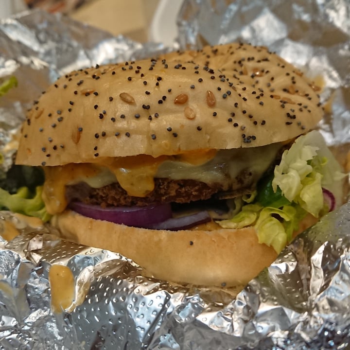 Biff’s Vegan Burgers & Wingz - Canary Wharf (Delivery and Pickup ...