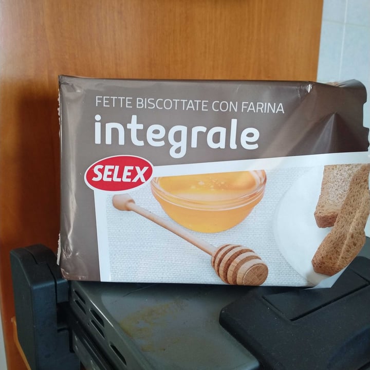 Selex Fette biscottate con farina di frumento integrale Review | abillion