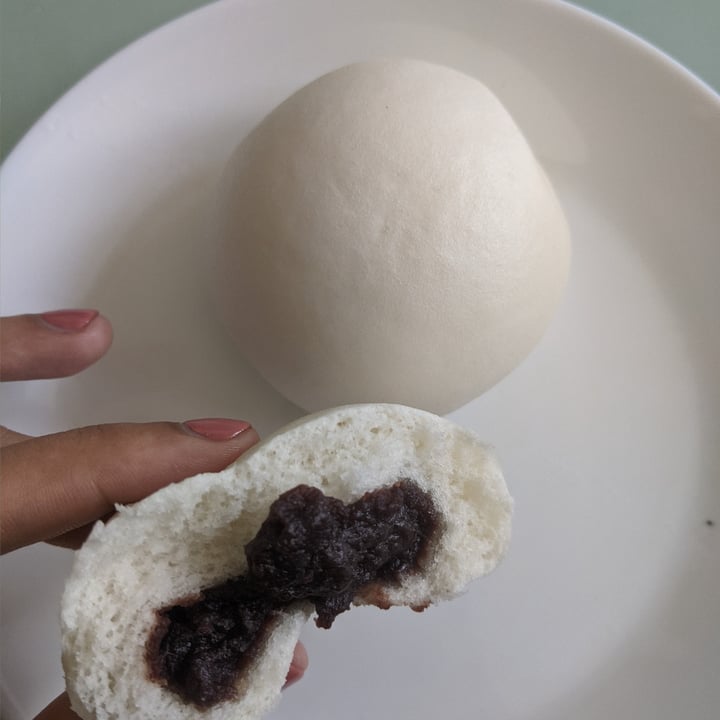 Bee Sim Red Bean Pau Review | abillion