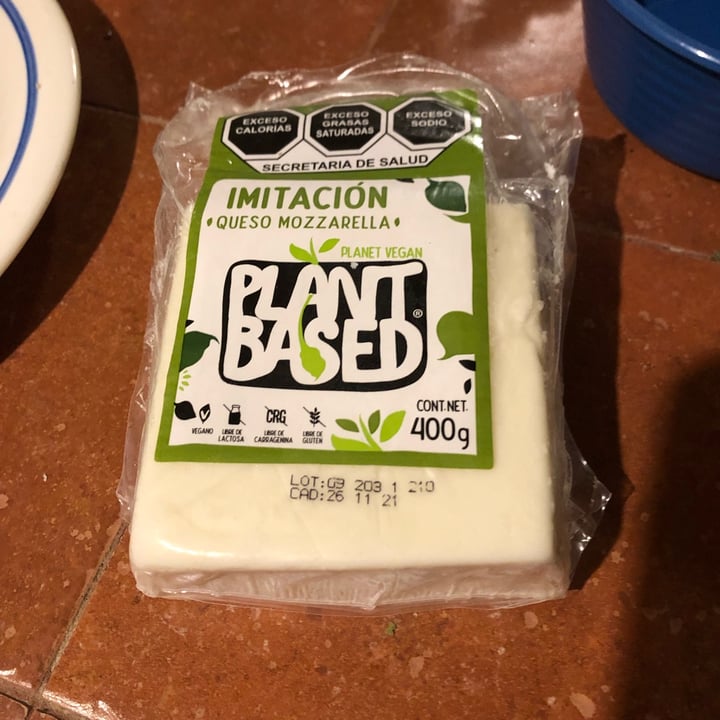 Planet Vegan Plant Based Imitación Queso Mozzarella Block Review | abillion