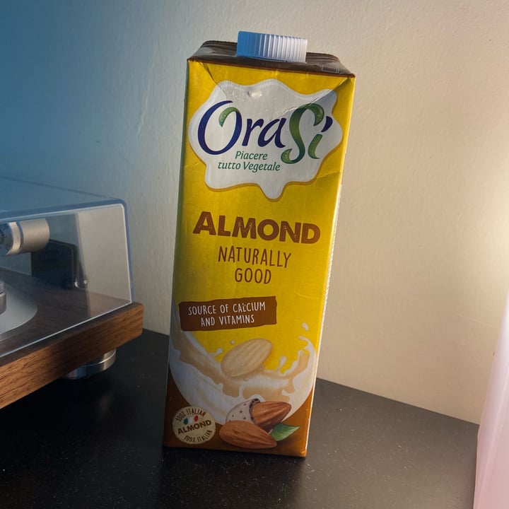OraSí Almond Milk Review | abillion