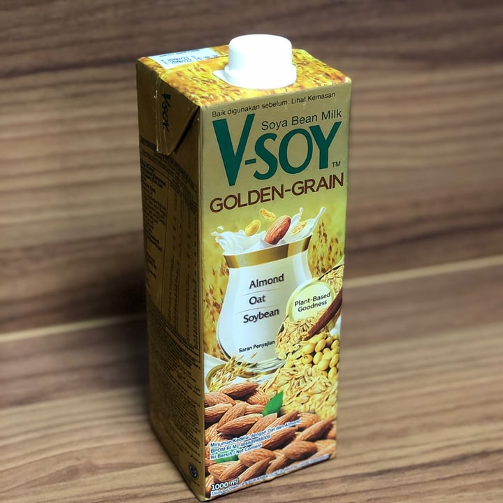 V-Soy V-Soy Golden Grain Soymilk with Oats and Almond Review | abillion