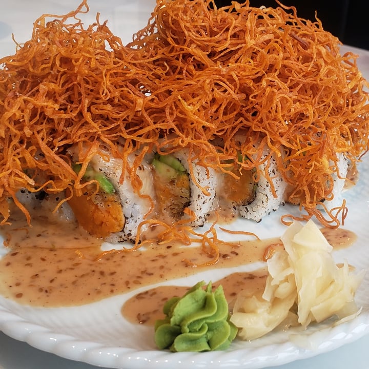 Sushi Shogun Whalley, Surrey, Canada Happy Roll Review | abillion