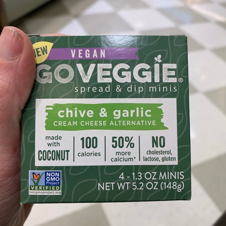 GO VEGGIE Cream Cheese Chive And Garlic 🧄 Review | abillion