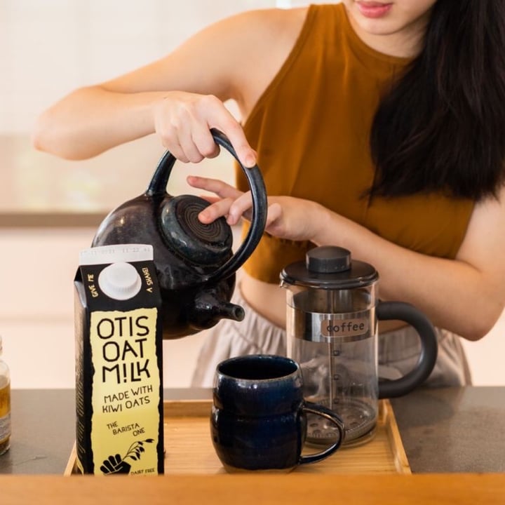 Otis Oat Milk Otis Oat Milk (The Barista One) Review | abillion