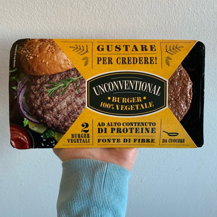 Unconventional Burger Vegetale Classico - Classic Burger Review | abillion
