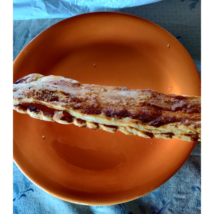 Pastisseria Vicens Barcelona, Spain Coca de cabello de ángel Review ...