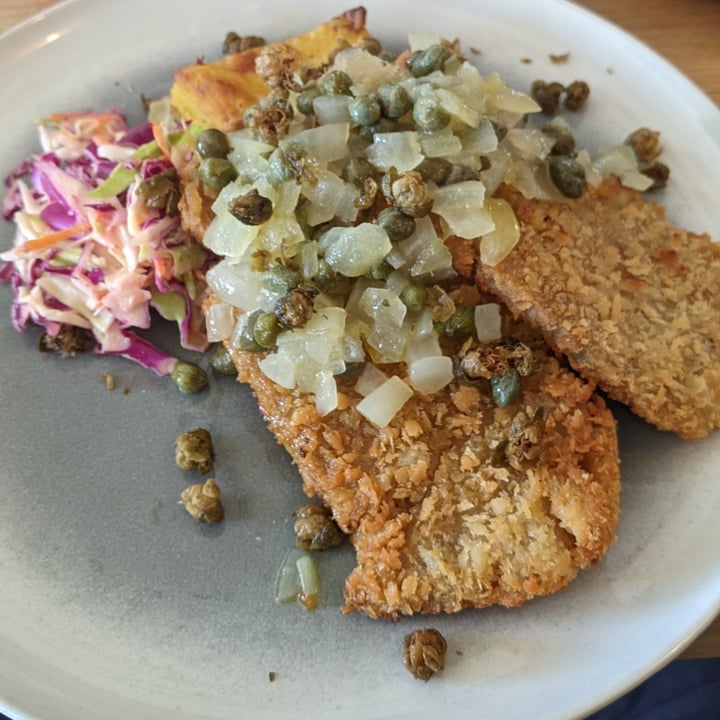 The Botanist Lyall Bay, Wellington, New Zealand Chicken Schnitzel ...