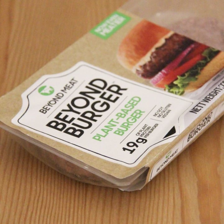 Beyond Meat Beyond Burger Review | abillion