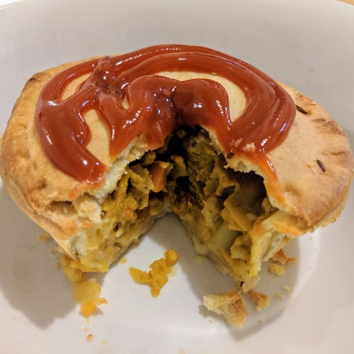 Bean Supreme Laksa Pie Review | abillion