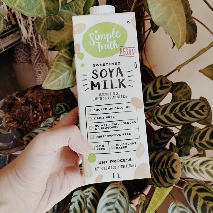 Simple Truth Sweetened Soya Milk Review | abillion