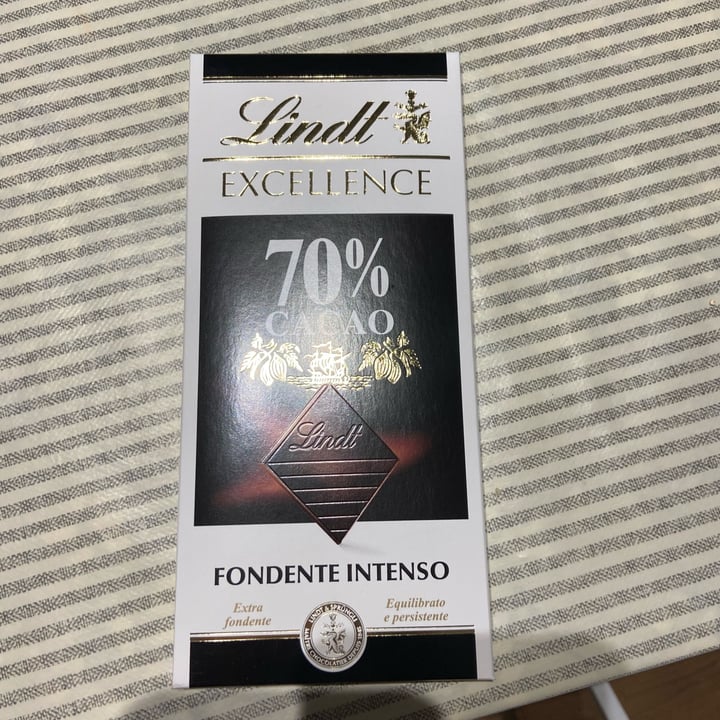 Lindt 70% Cacao Fondente Intenso Review | abillion