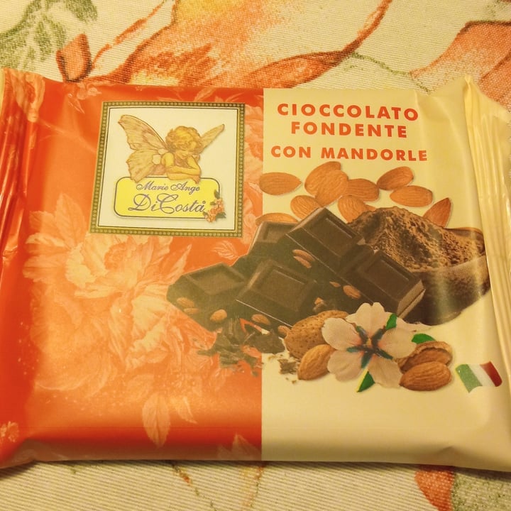 Marie Angie di Costa Cioccolato Fondente Con Mandorle Review | abillion