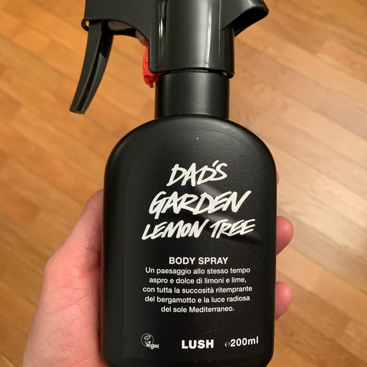 Lush Fresh Handmade Cosmetics Spray Dads Garden Lemon Tree Review