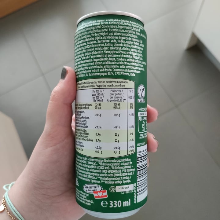 ALDI Sparkling Ingwer Matcha Review | abillion