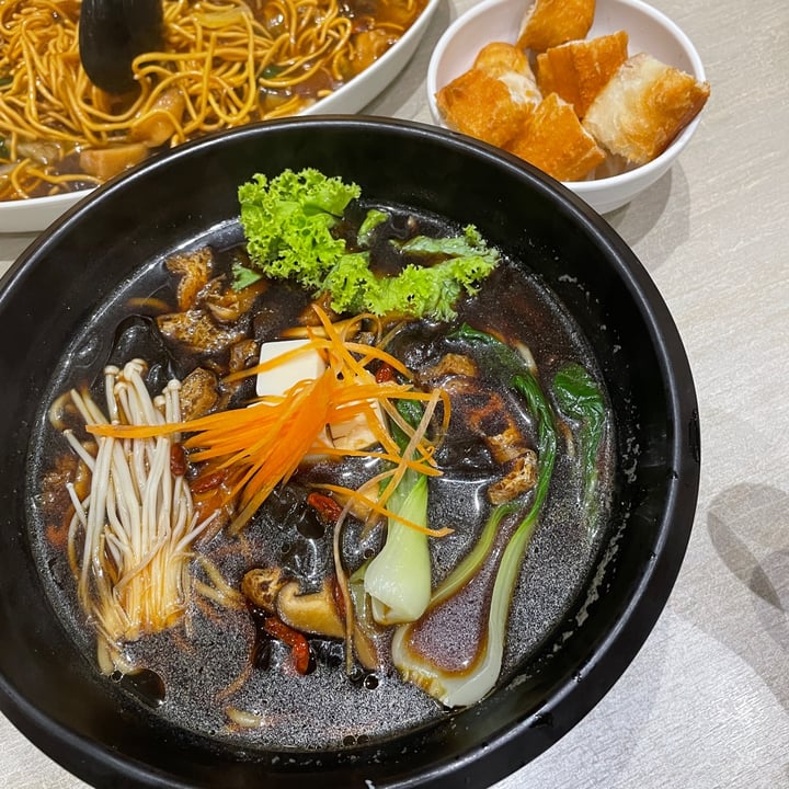 Flavours by Saute Downtown Core, Singapore Lion Mane Bah Ku Teh With ...