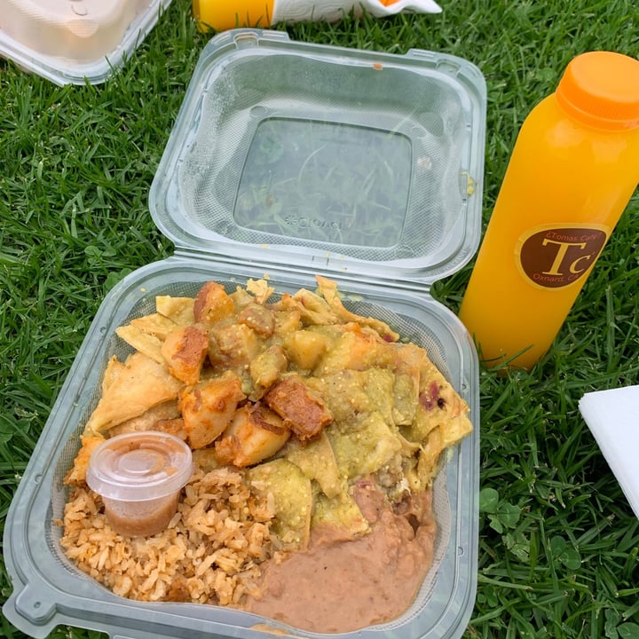 Tomas Cafe Hobson Park East, Oxnard, United States Chilaquiles Review ...