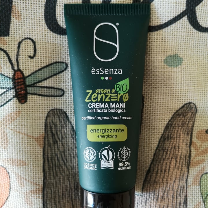Essenza Crema Mani Review | abillion