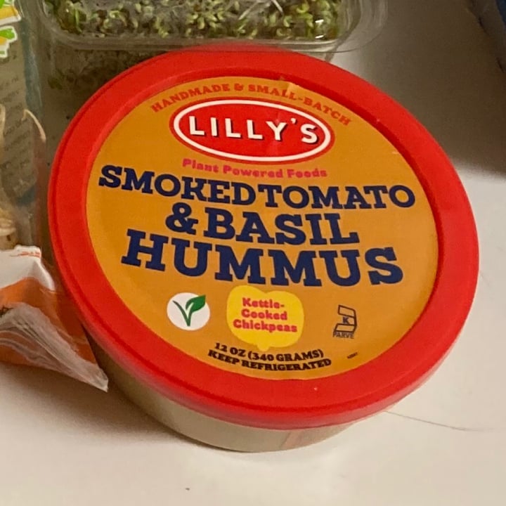 Lilly's Smoked Tomato & Basil Review | abillion