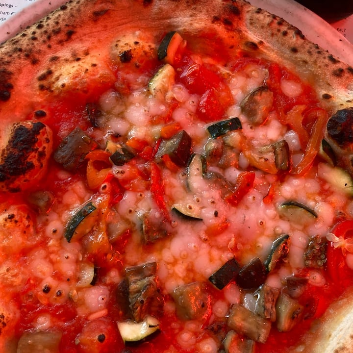 Sano Pizza Temple Bar, Ireland vegetarian with vegan mozzarella Review ...