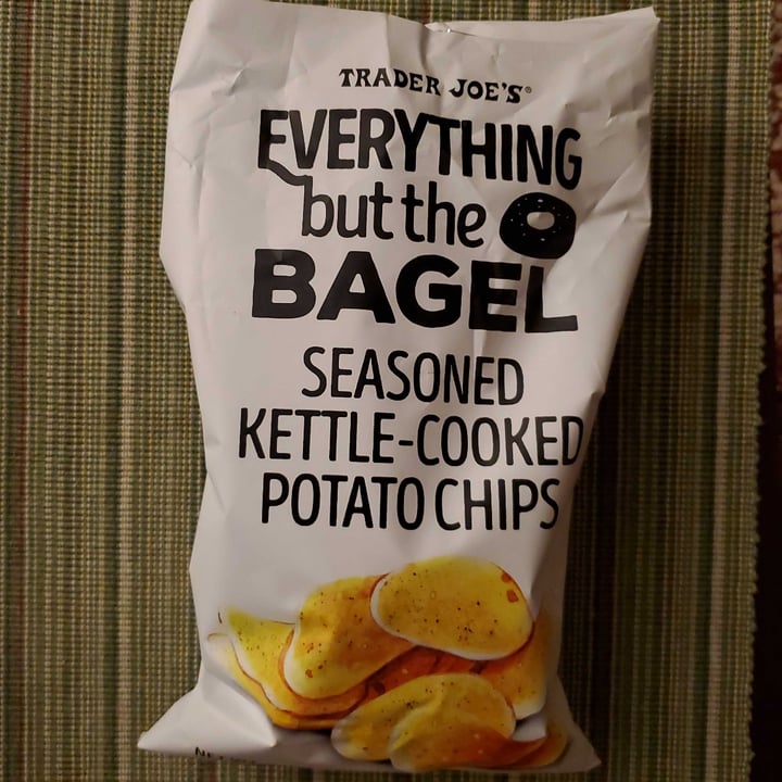 Trader Joe's Everything But The Bagel Chips Review | abillion