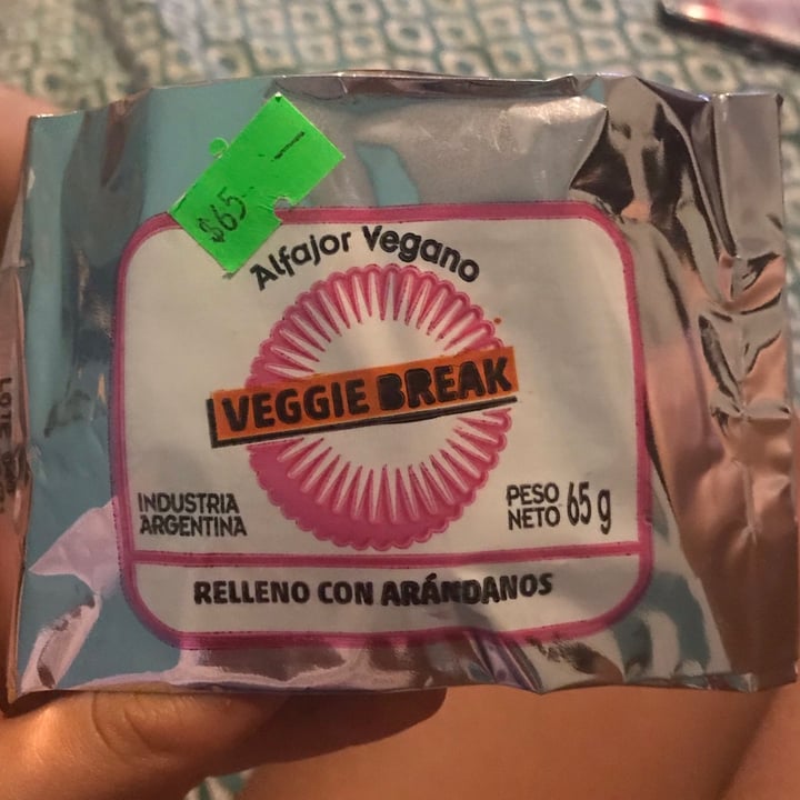 Veggie Break Alfajor Vegano Relleno con Arándanos Review | abillion