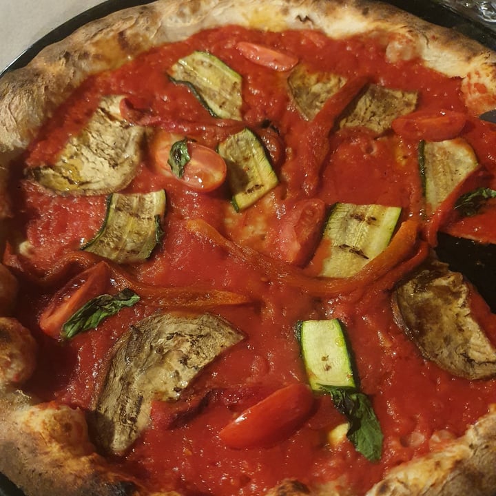 Le Bon Bec Zelo Buon Persico, Italy pizza ortolana senza mozzarella ...