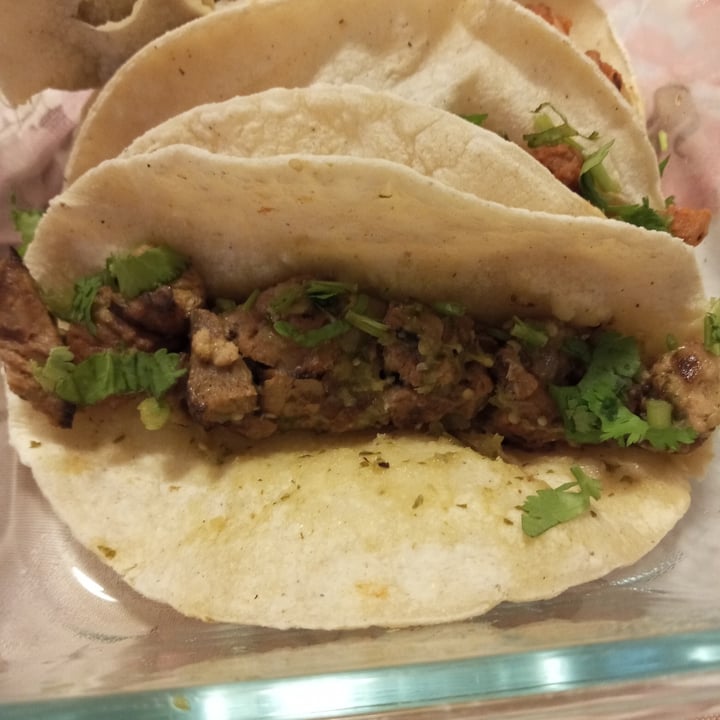 Mercado Del Chorro Centro, Monterrey, Mexico Taco De Chicharrón ...