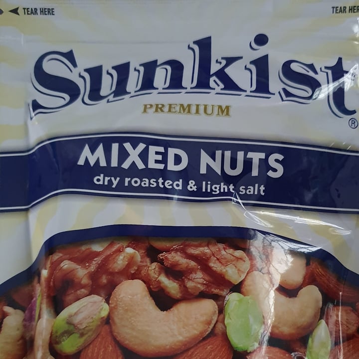 Sunkist Mixed nuts Lightly salted Review | abillion