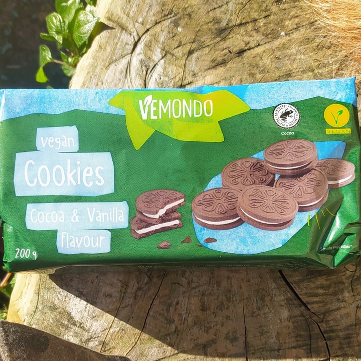 Vemondo Vegan Cookies Cocoa & Vanilla Flavour Review | abillion