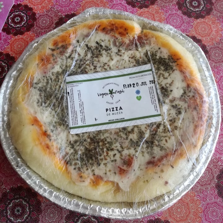 Vegan Pash Pizza Muzza Review | abillion