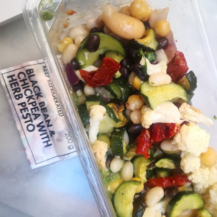 Woolworths Food Black Bean & Chickpea Basil Herb Pesto Salad Review ...