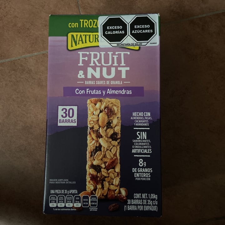 Nature Valley Fruit & nut Con frutas y almendras Review | abillion