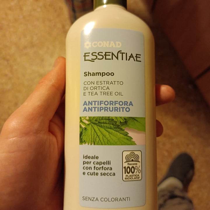 Conad Essentiae Shampoo con estratto di ortica e tea tree oil Review ...