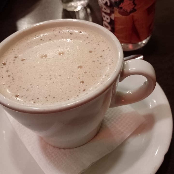 Los Panqueques de Carlitos Cafe con Leche de Almendras Review | abillion