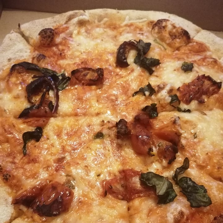 Pure Pizza Morningside United Kingdom vegan margherita royale Review ...
