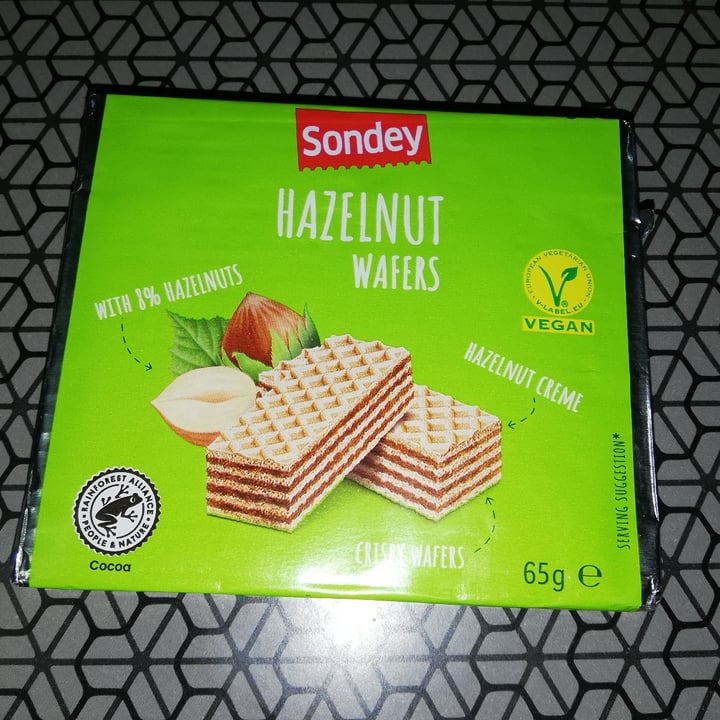 Sondey Hazelnut wafers Review | abillion