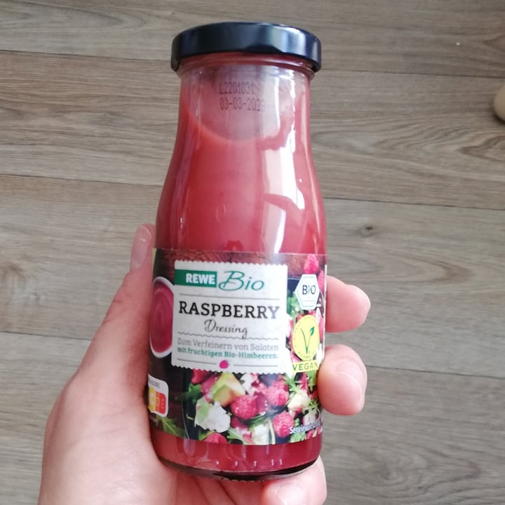 Rewe Bio Raspberry Dressing Review | abillion