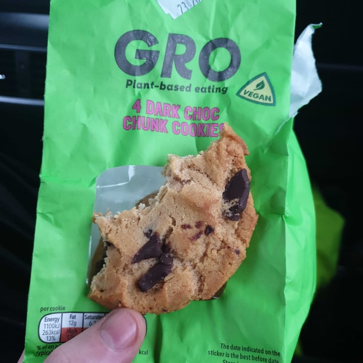 Coop Gro Dark Choc Cookies Review | abillion