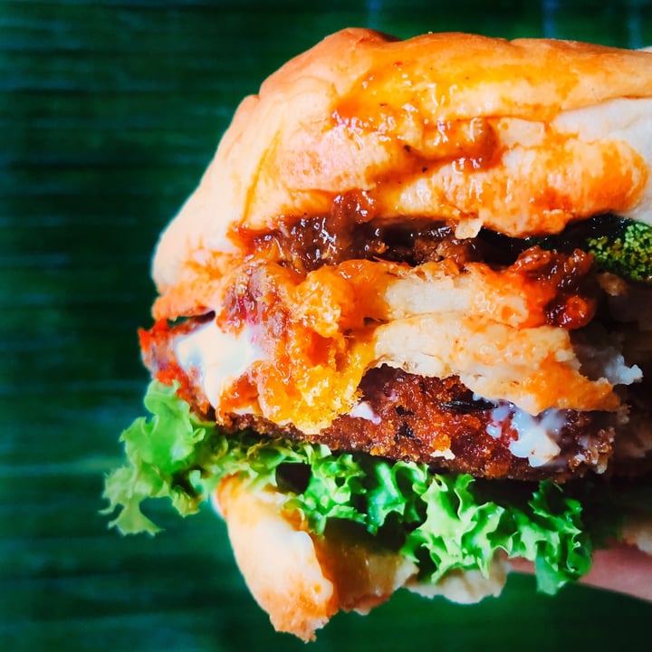 VeganBurg Singapore Bedok, Singapore Rasa Sayang Burger Review | abillion