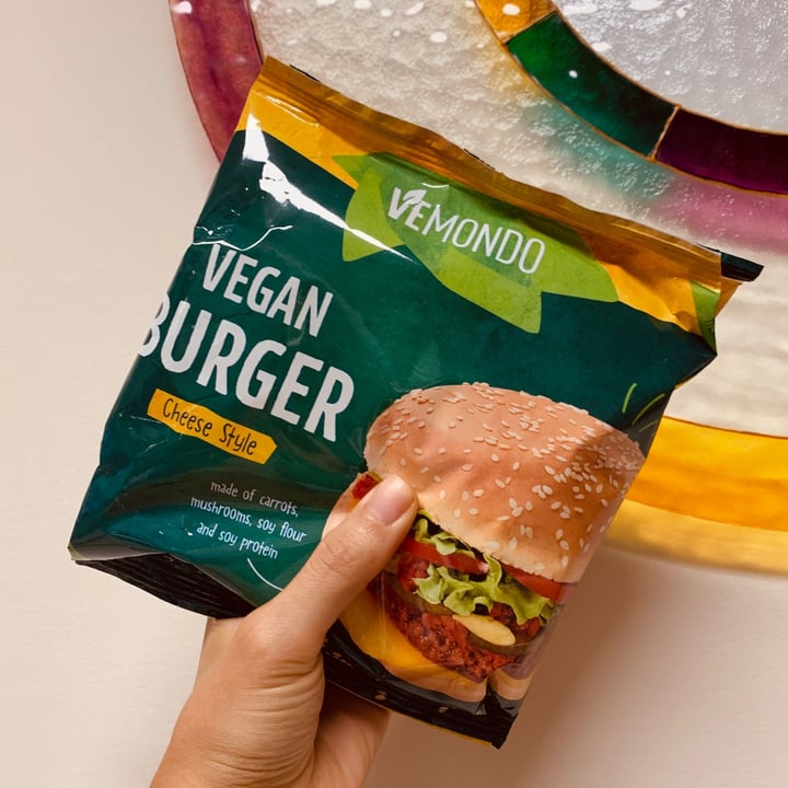 Vemondo Burger Vegan Cheese Style Review | abillion