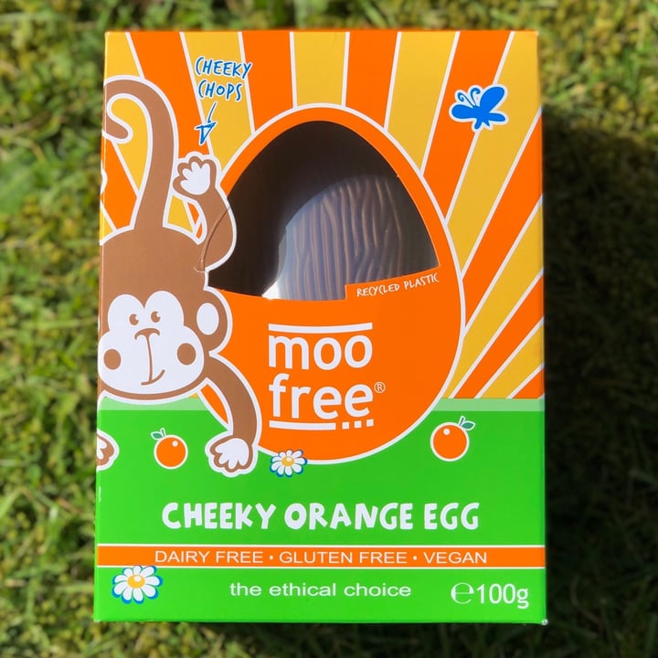 Moo Free Cheeky Orange Easter Egg + Choccy Chum Surprise Review | abillion
