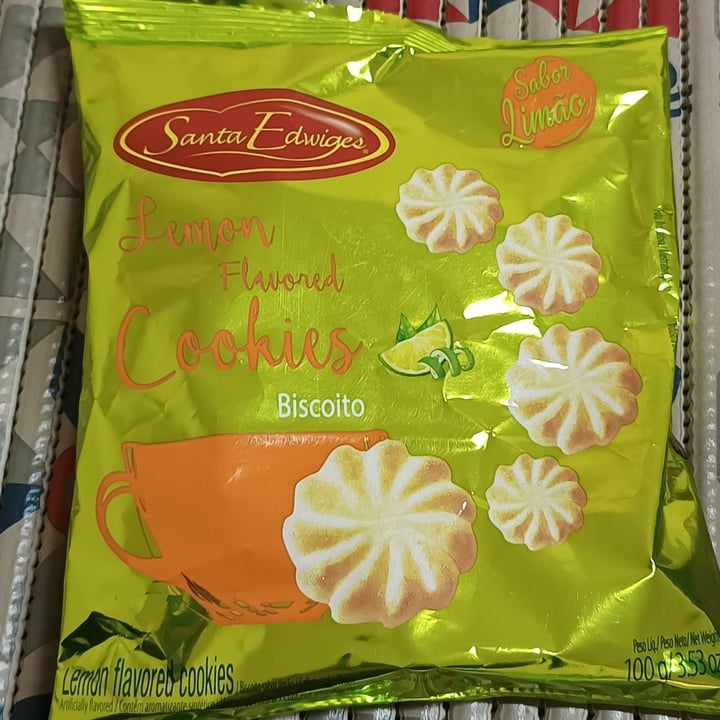 Santa Edwiges Lemon Flavored Cookies Biscoito Review | abillion