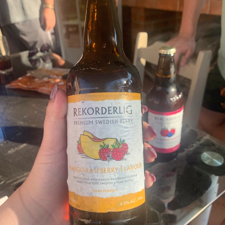 Rekorderlig Mango and Raspberry Cider Review | abillion