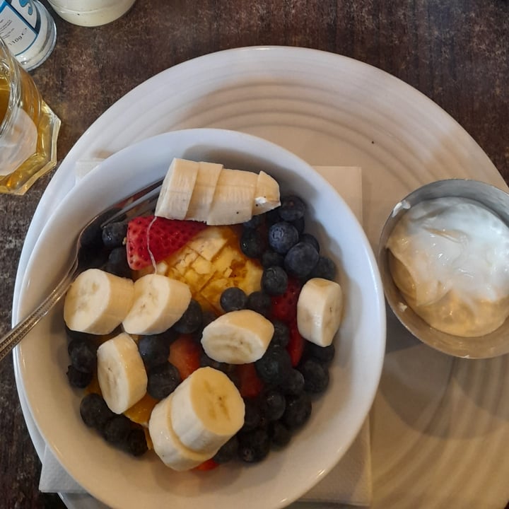 Story Café Limerick, Ireland Fruit Salad Review | abillion